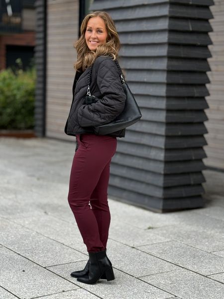 MOTEUNIVERSETS YTTERKLÆR - SOFIES VILLA