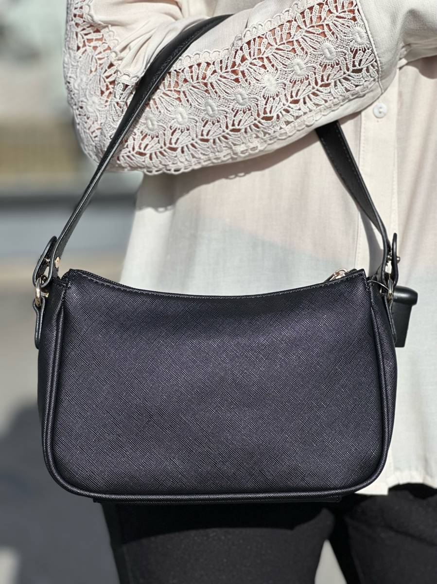 MARCO TOZZI VESKE - SORT M/GULLDETALJER - SOFIES VILLA